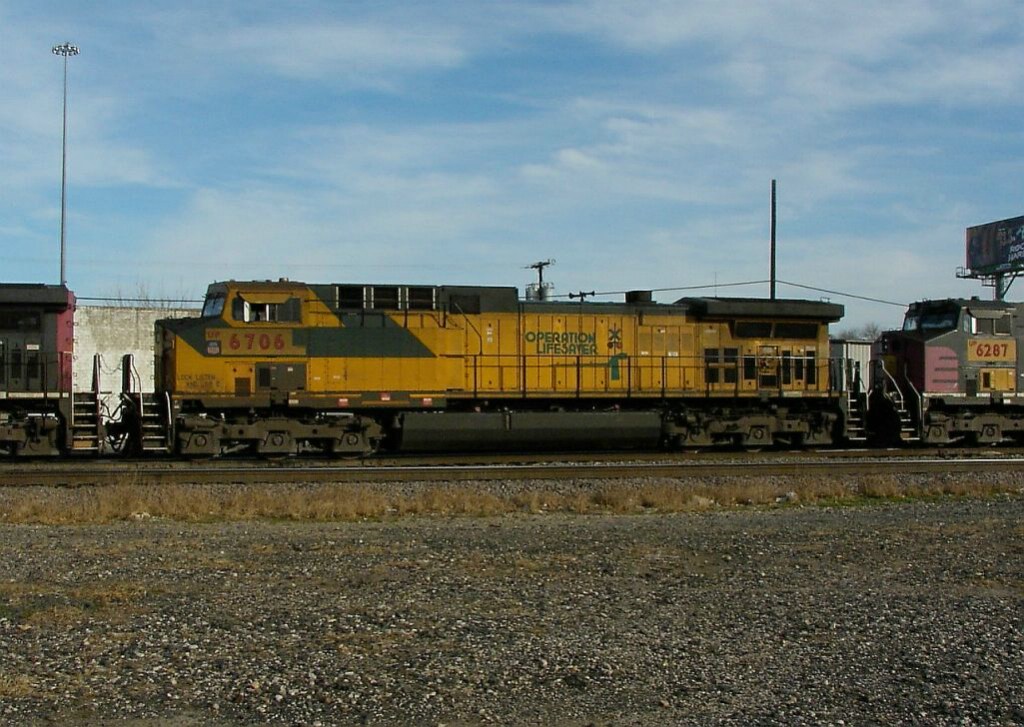 UP 6706